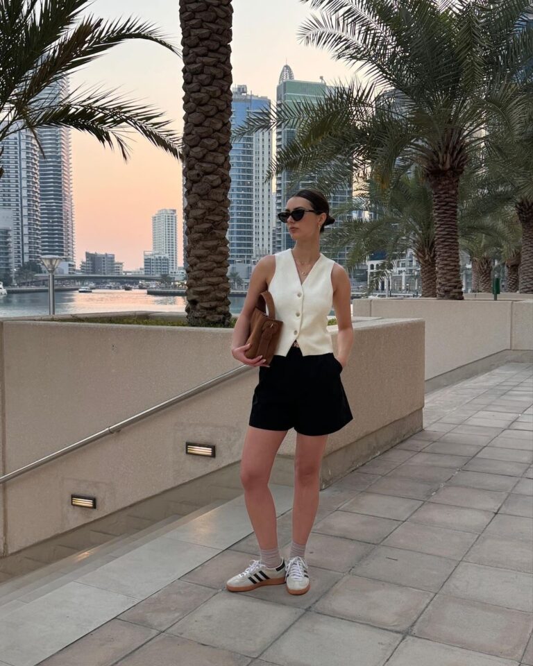30+ TRENDY SUMMER OUTFIT IDEAS YOU'LL LOVE - Stylin by Neeru