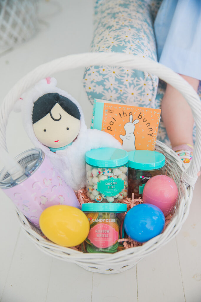 20+ ADORABLE DIY KIDS EASTER BASKET IDEAS - Stylin by Neeru
